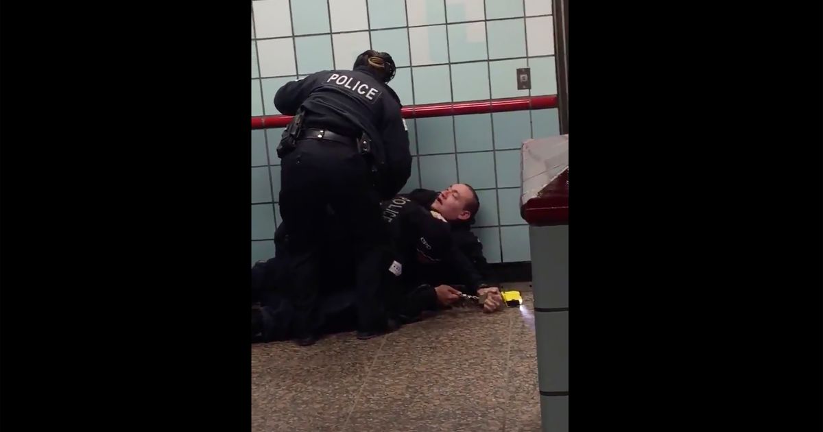 Chicago mayor: Police shooting video ‘extremely disturbing’ | The ...