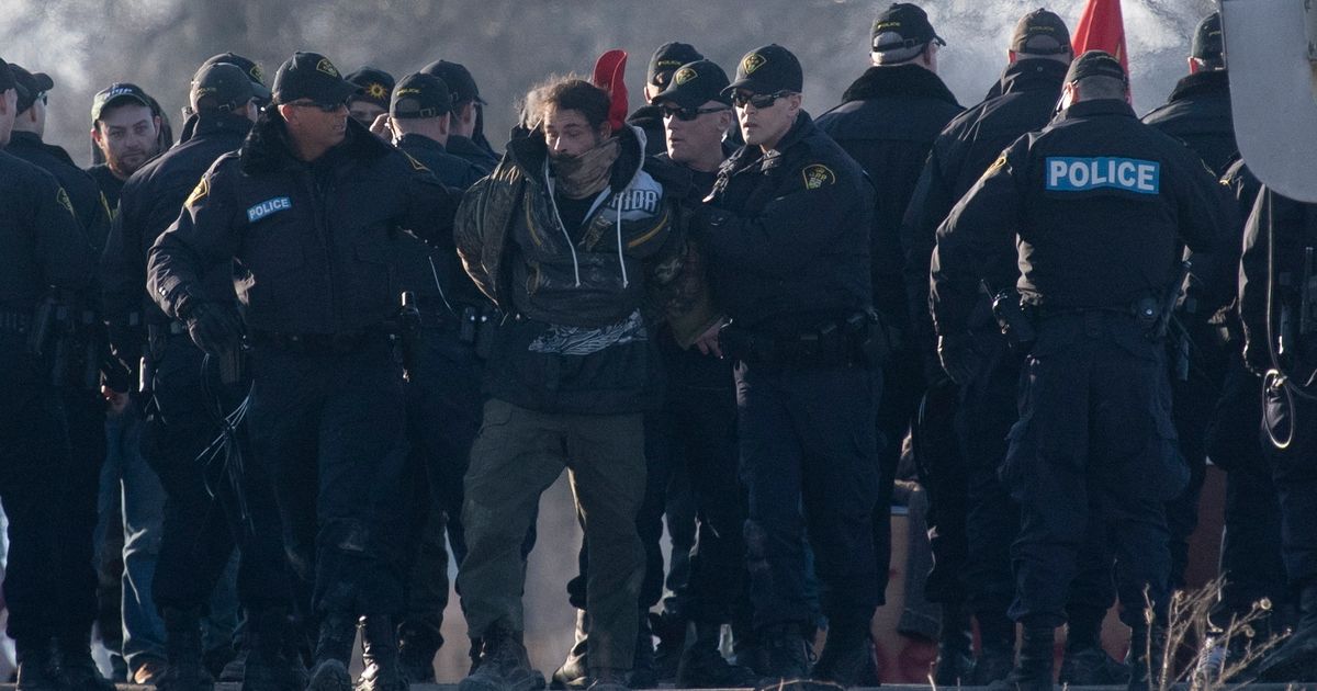 Canadian police clear indigenous protest, tensions remain | The Seattle ... Canadian police clear indigenous protest, tensions remain | The Seattle ...
