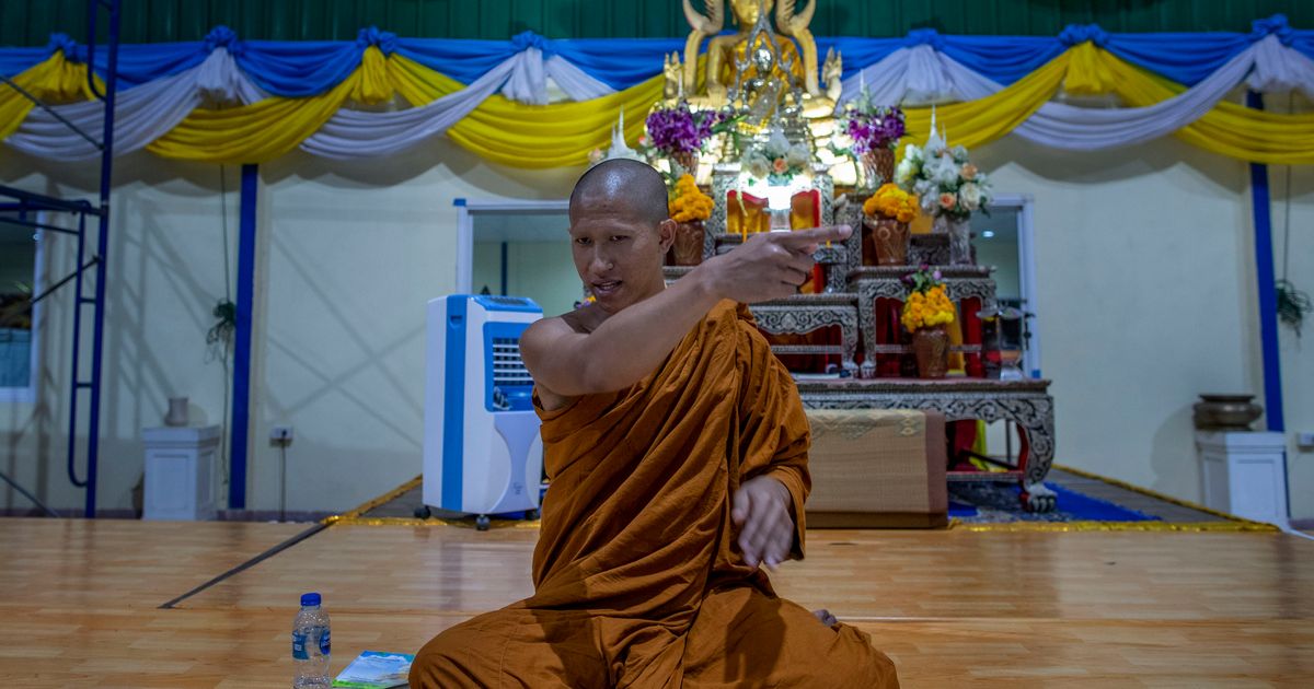 Buddhist monk recalls Thai soldier’s rampage at temple | The Seattle Times