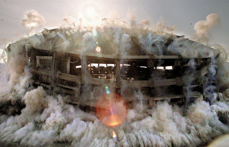 ‘Loud. Insane. Fun.’ 20 years after its implosion, Seattle’s Kingdome ...