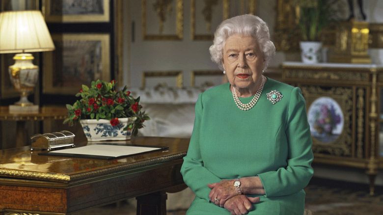 10 things to know about Queen Elizabeth II’s life | The Seattle Times