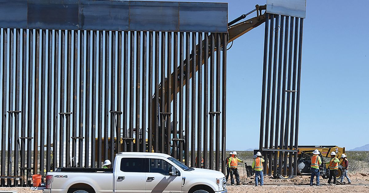 Despite critics’ outcry, border wall construction goes on | The Seattle ...
