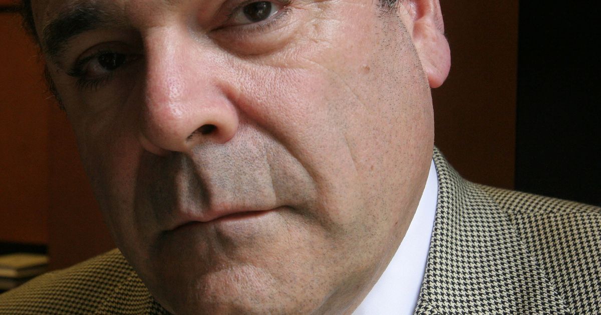 Gil Schwartz, aka humorist Stanley Bing, has died at 68 | The Seattle Times