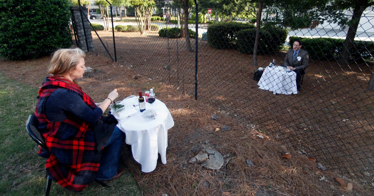 At senior home, staff stays put 24-7 to stop virus spread | The Seattle ...