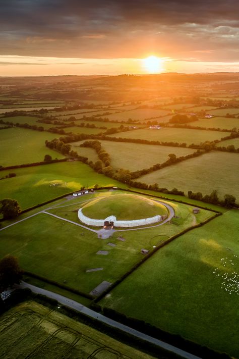 DNA of ‘Irish Pharaoh’ sheds light on ancient tomb builders | The ...