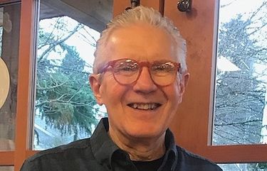 ‘I’ve been a lucky man’: Michael Coy, a mainstay in Seattle’s book ...