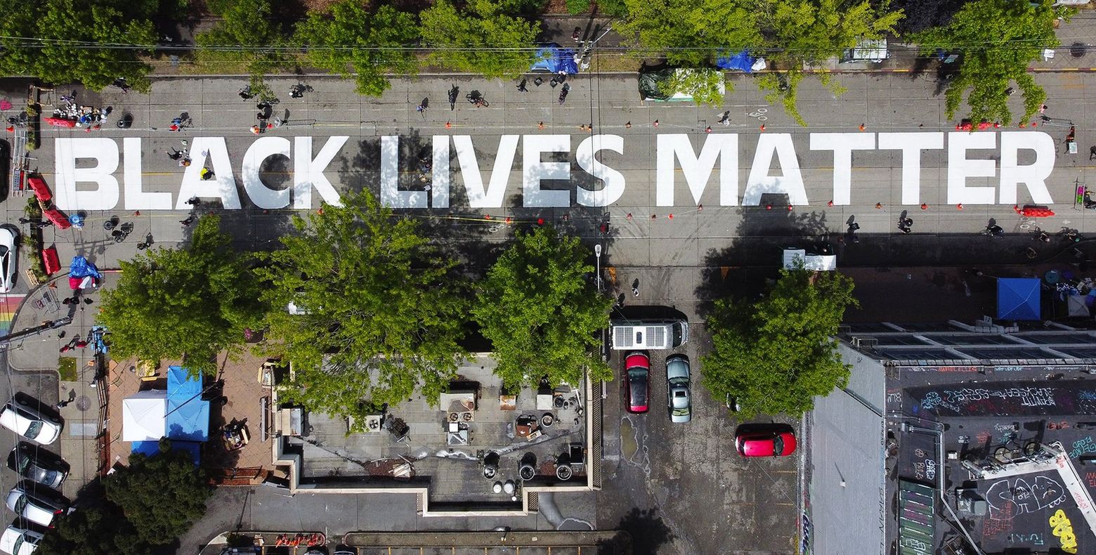 Welcome to the Capitol Hill Autonomous Zone, where Seattle protesters ...