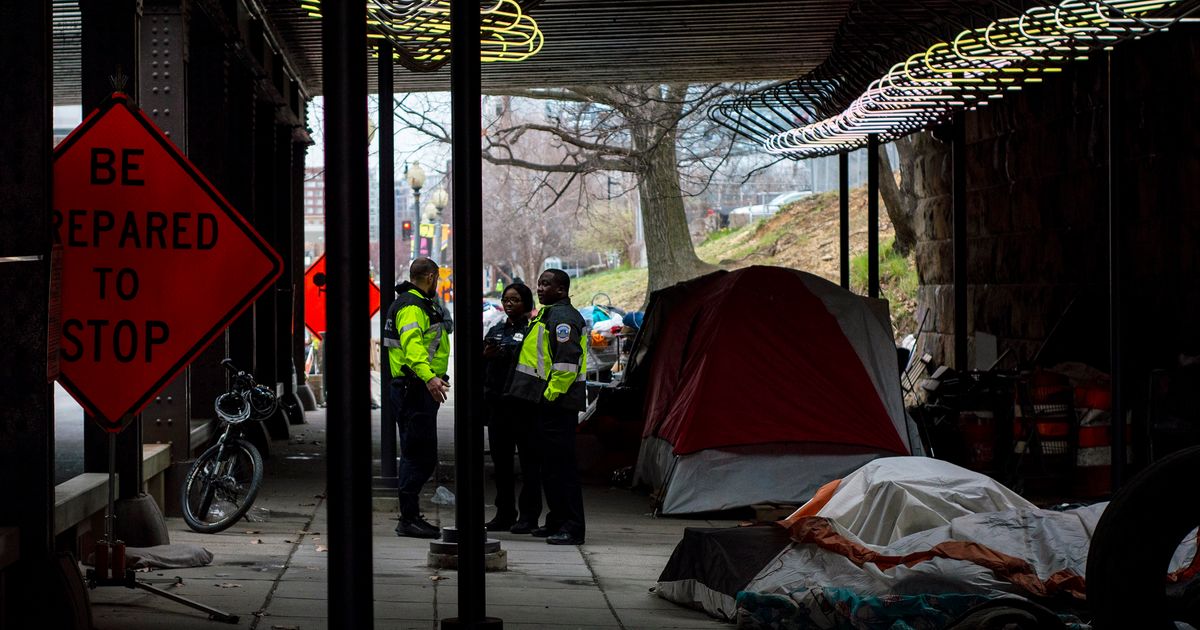 Cities try to arrest their way out of homeless problems | The Seattle Times