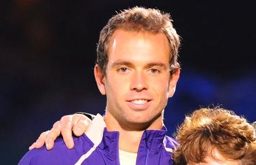 A heart of (purple and) gold: how Husky soccer alum Daniel Phelps ...