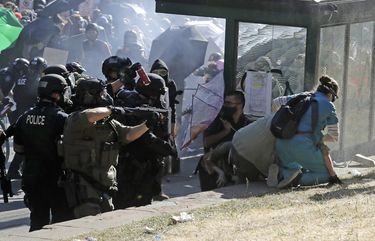 Seattle Police defend response to weekend Black Lives Matter protests ...