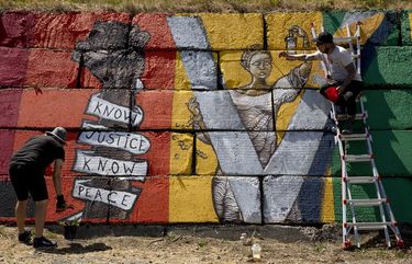 Photos: Black Lives Matter mural takes shape in West Seattle | The ...