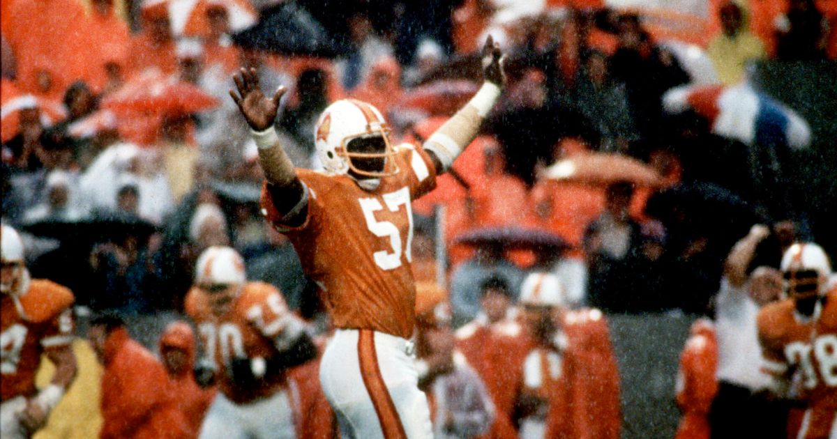 Former NFL and USC player David Lewis dies at 65 | The Seattle Times