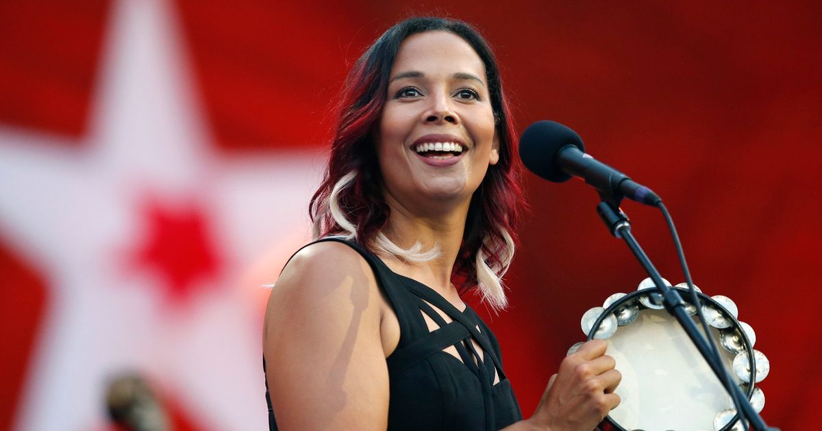 Silkroad’s new face: Grammy-winning artist Rhiannon Giddens | The ...
