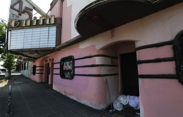 The Seven Gables and Guild 45th, quietly decaying, were once places of ...