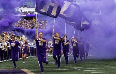 Take a look at UW Huskies’ new seven-game 2020 football schedule | The ...