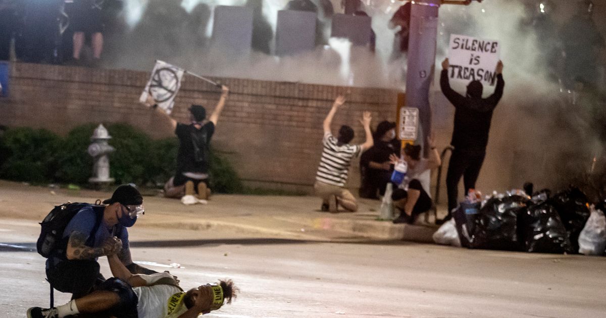 Texas doctors warn of police use of ‘less lethal’ munitions | The ...