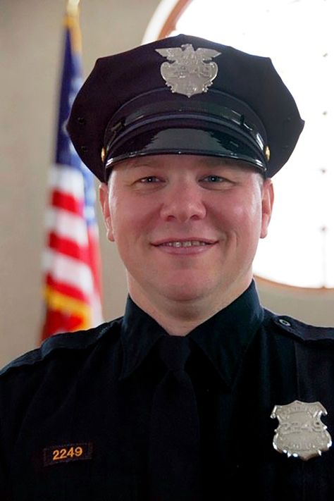 Teen indicted in slaying of Cleveland officer, informant | The Seattle ...