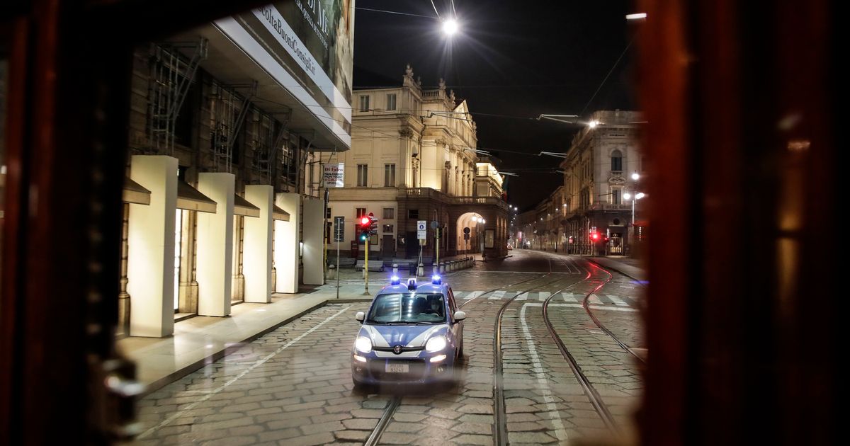 AP PHOTOS: New virus curfew brings silence to Milan streets | The ...