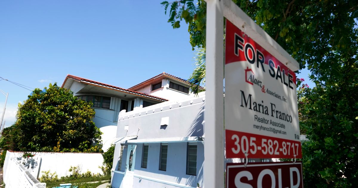 US mortgage rates stay at record low 2.72% for 30 years | The Seattle Times