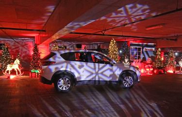 What it’s like visiting Starlight Lane, the drive-thru holiday lights ...