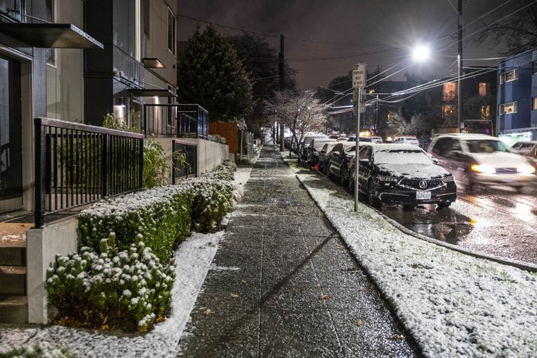 Holiday weather: Snow, rain hit the Puget Sound area just in time for ...