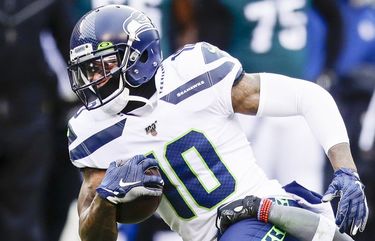 Josh Gordon still on Seahawks’ roster, but his future and details on ...
