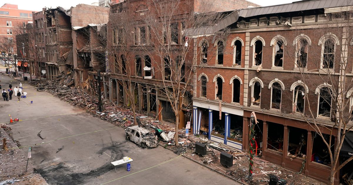 NOT REAL NEWS: A look at what didn’t happen this week | The Seattle Times