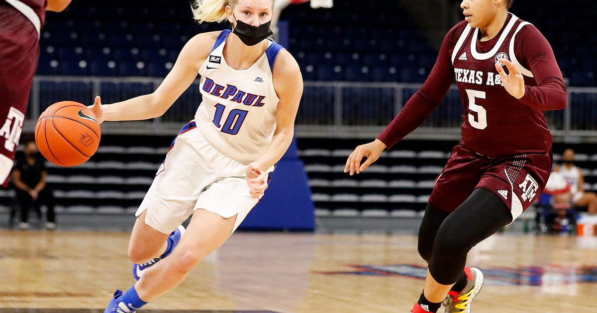 Basketball in a mask? Rare but not unheard of in pandemic | The Seattle ...