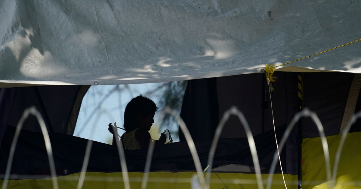 Birth on a riverbank: Woman’s ordeal shows risks at border | The ...