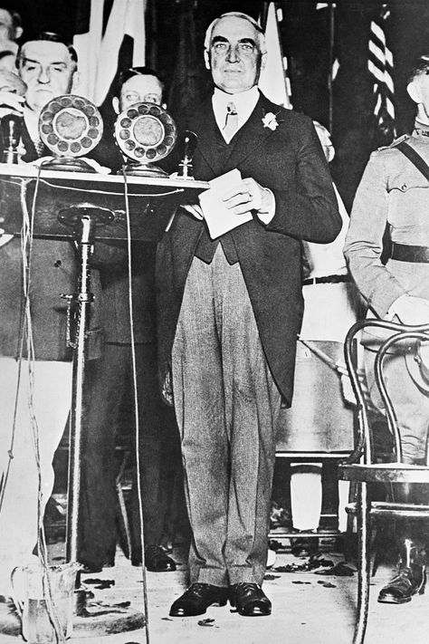 Judge says no to digging up remains of President Harding | The Seattle ...