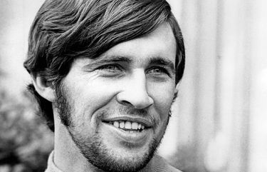 UW Huskies All-American and NCAA record-holder Al Worley dies at 74 ...