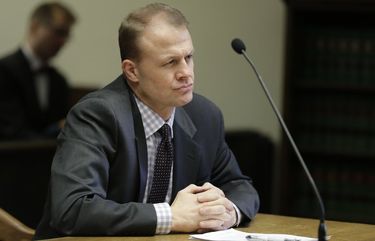 As trial concludes, lawyer says state seeks to eliminate Tim Eyman as ...