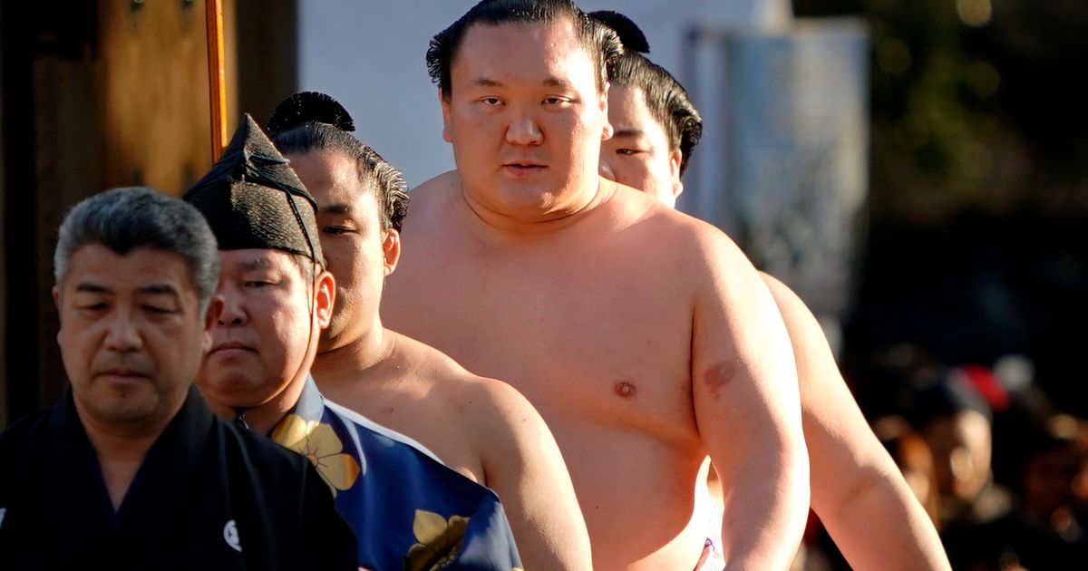 Top-ranked sumo wrestler Hakuho tests positive for virus | The Seattle ...