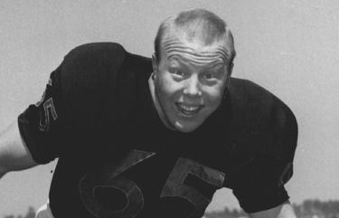 Husky football great Fred Forsberg, a family man and a fearless ...