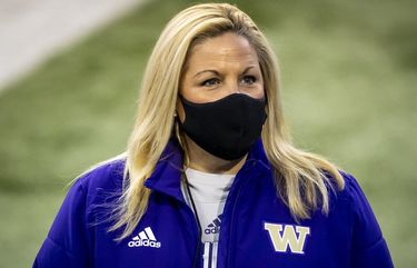 Q&A: Would UW AD Jen Cohen be interested in the Pac-12 commissioner job ...
