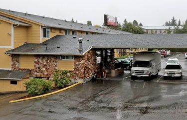 Seattle’s homeless ‘shelter surge’ unveiled with fewer shelter beds ...