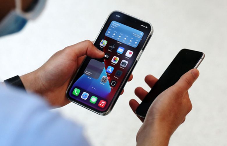 Apple is working on magnetic battery pack attachment for iPhones | The ...