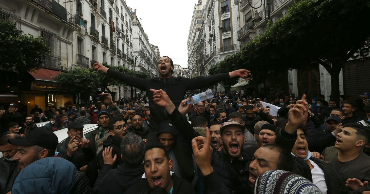 Thousands of Algerian activists mark second year of protest | The ...