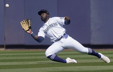 Mariners set club record with fourth consecutive Cactus League tie ...