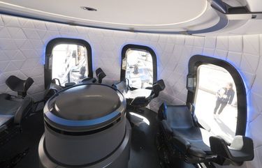 Blue Origin sells NASA artificial gravity to simulate the moon | The ...