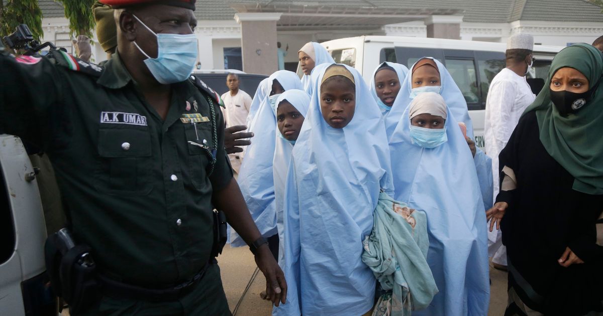 Nigerian governor says 279 kidnapped schoolgirls are freed | The ...