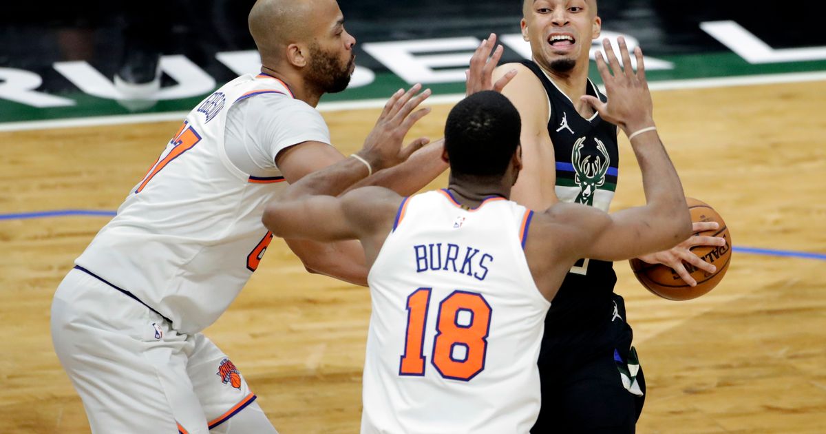 Burks, Barrett help Knicks stave off short-handed Bucks | The Seattle Times