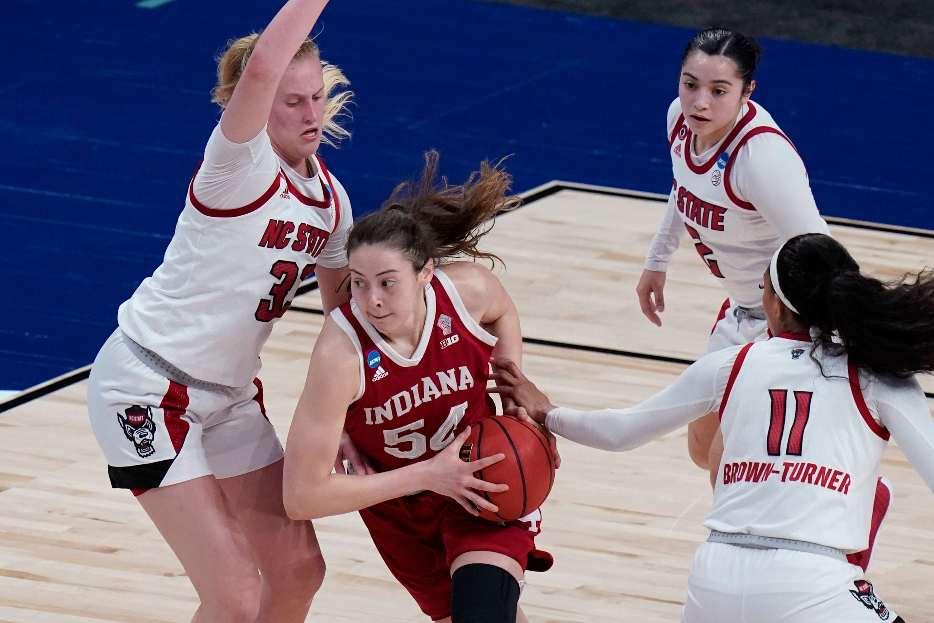 Indiana in first Elite Eight with 73 70 win over NC State The Seattle Times