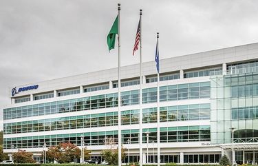 Boeing puts up for sale its Commercial Airplanes headquarters campus ...