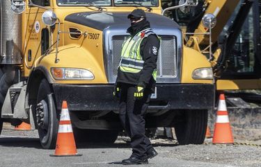 Cops for $1,000 a day: How Seattle spends millions hiring off-duty ...