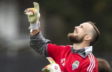 Sounders goalkeeper Stefan Frei agrees to contract extension through ...