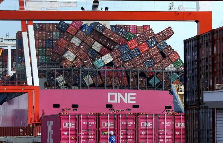 Shipping containers plunge overboard as supply race raises safety risks ...