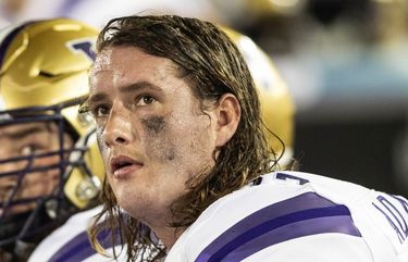 Former UW Huskies left tackle Trey Adams announces retirement from ...