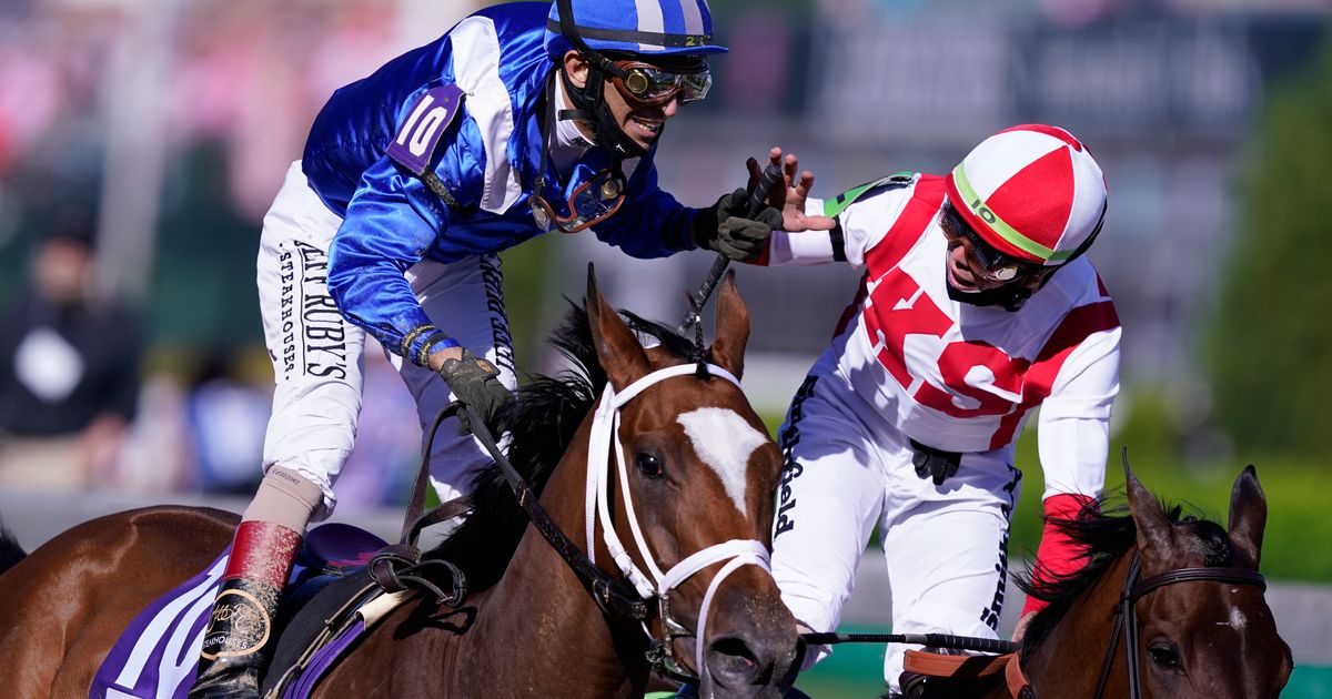 Malathaat rallies in stretch to win Kentucky Oaks | The Seattle Times