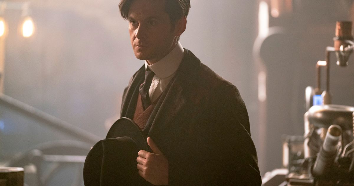 Versatile Tom Riley tackles sci-fi fantasy in ‘The Nevers’ | The ...